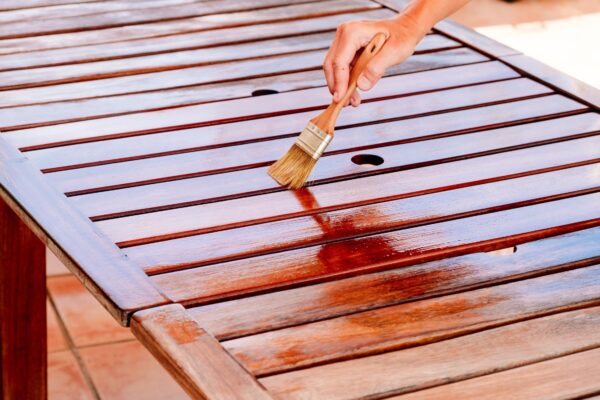 The Best Oil for Outdoor Wood Furniture: Keep Your Timber Looking ...